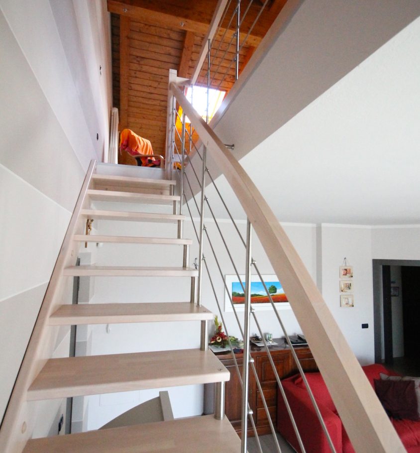 Scale in legno artigianali | Grandacasa